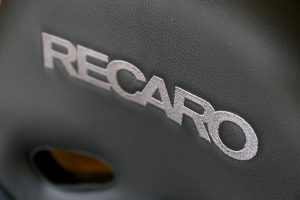Audi TT/8S 2.0T FF & KW V-3＋スポーツパッド＋RECARO RS-G装着！！|MACARS(メイカーズ)